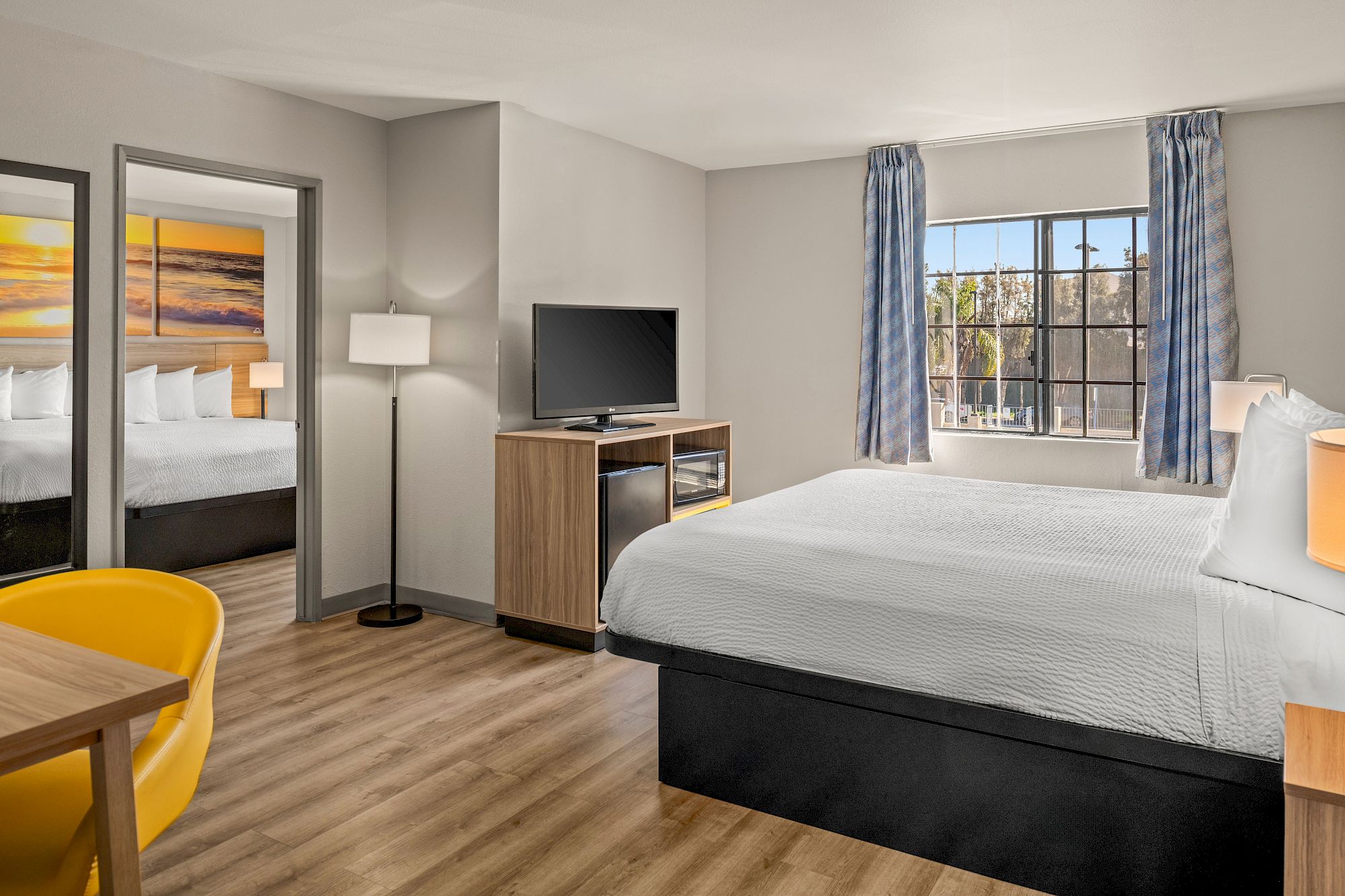 Days Inn and Suites Artesia Hotel California - Best Rate Here